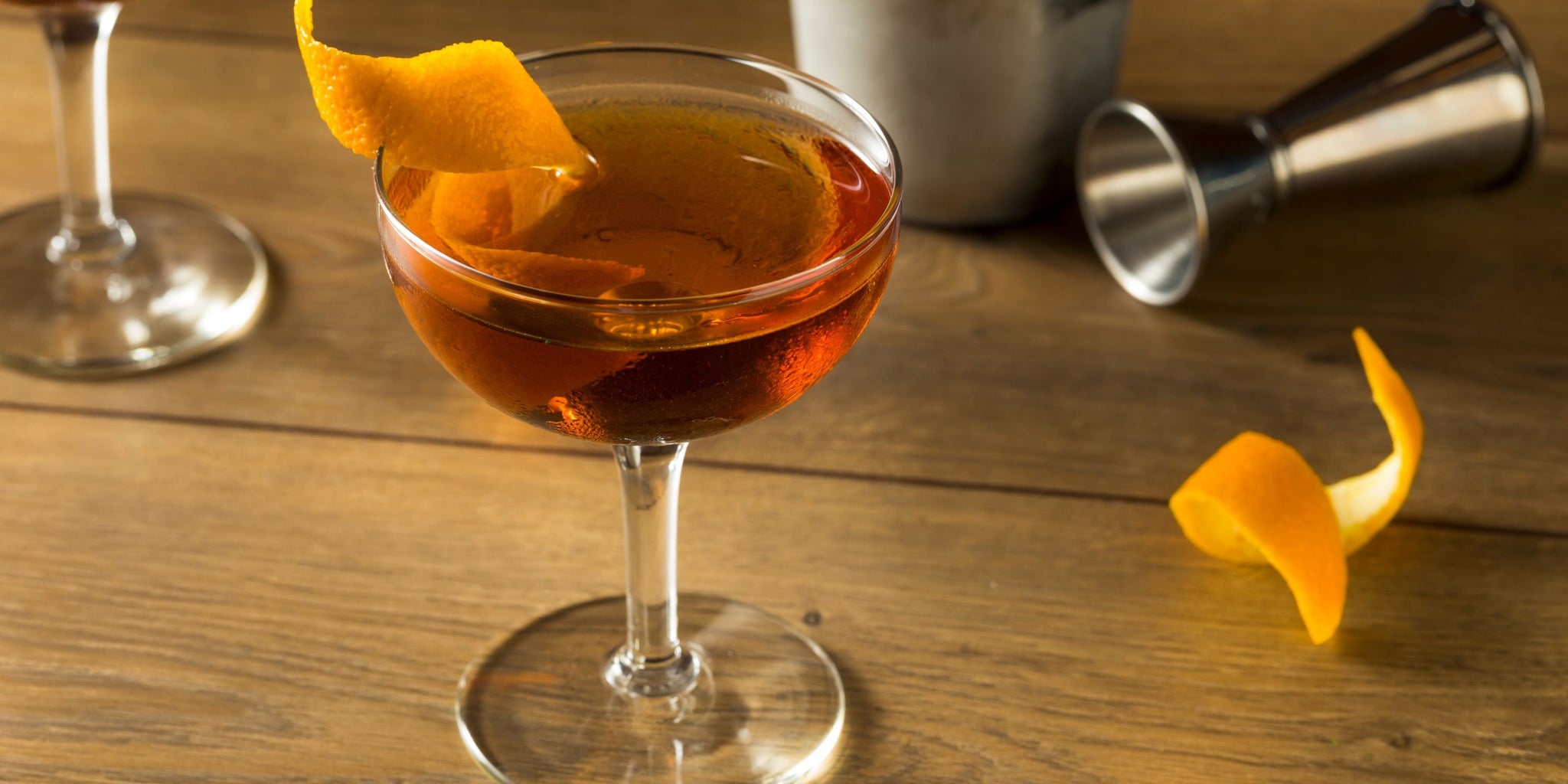 The Martinez Cocktail | Barrel Aged Gin Recipe